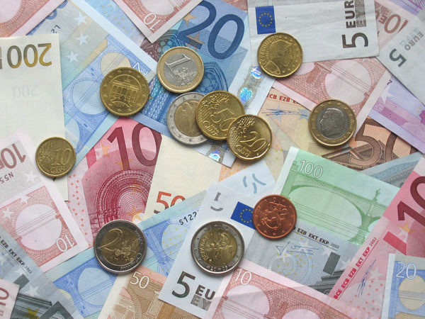10 Common Fundraising Ideas For Sports Clubs - Clubforce